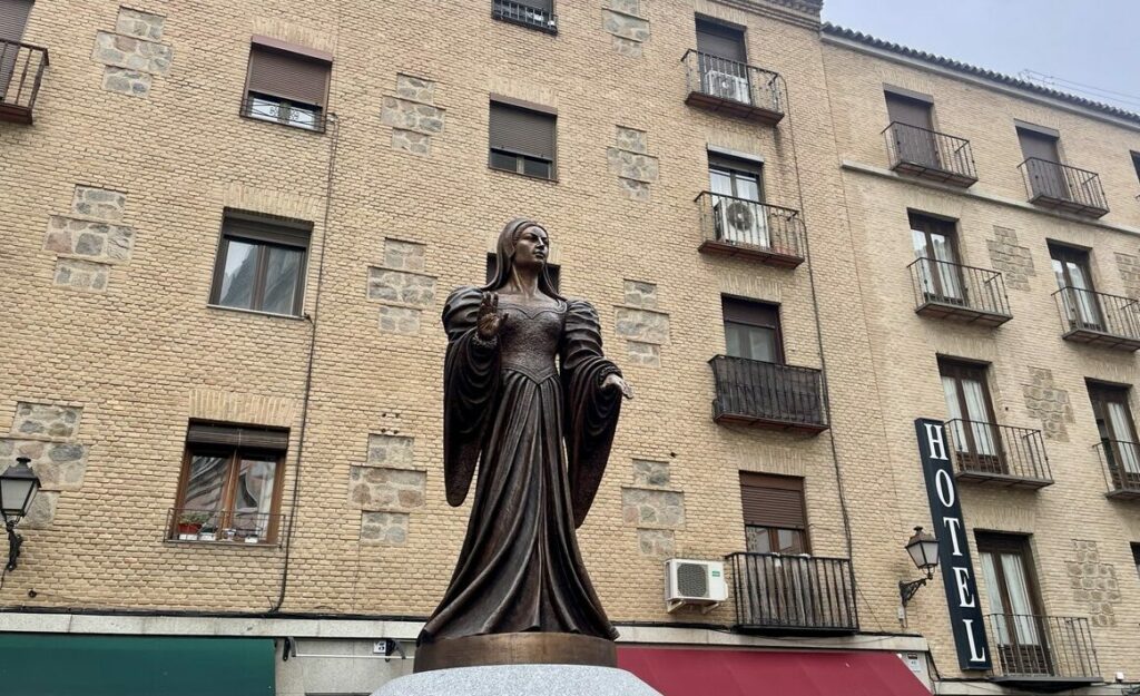 María Pacheco ya tiene su escultura en Toledo para reivindicar la ...